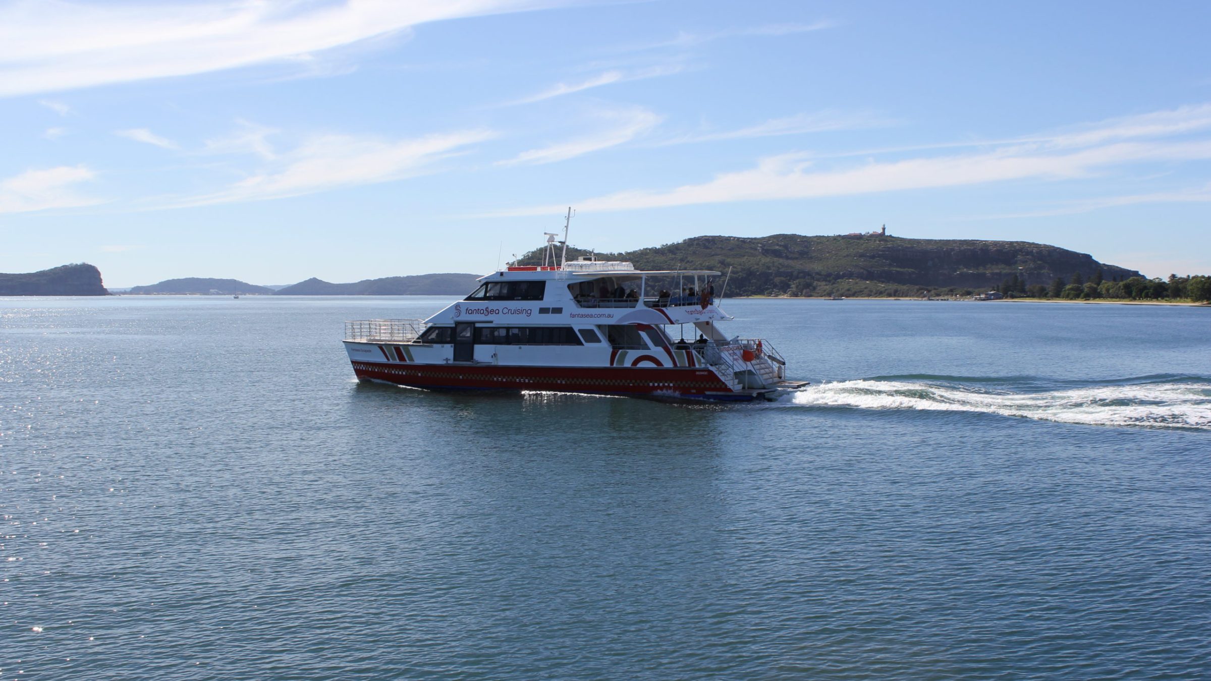 Palm Beach Ferries | Whale Watching & Ferry Service in Palm Beach ...